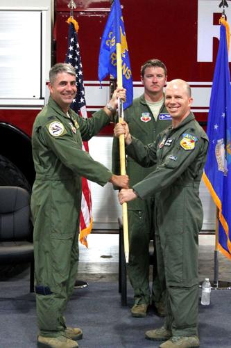 Change of command | Newsarchives | yoursun.com