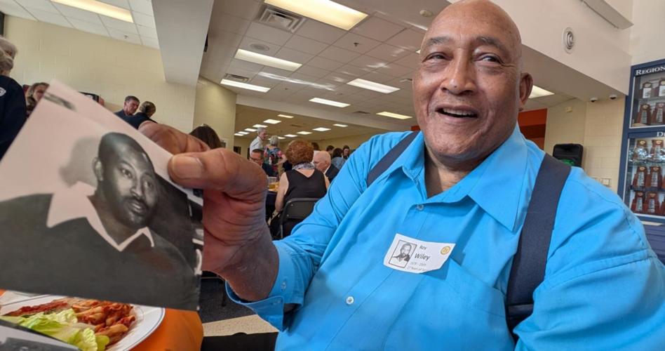 EDUCATION: Mantas for Life - school honors its longest-serving ...
