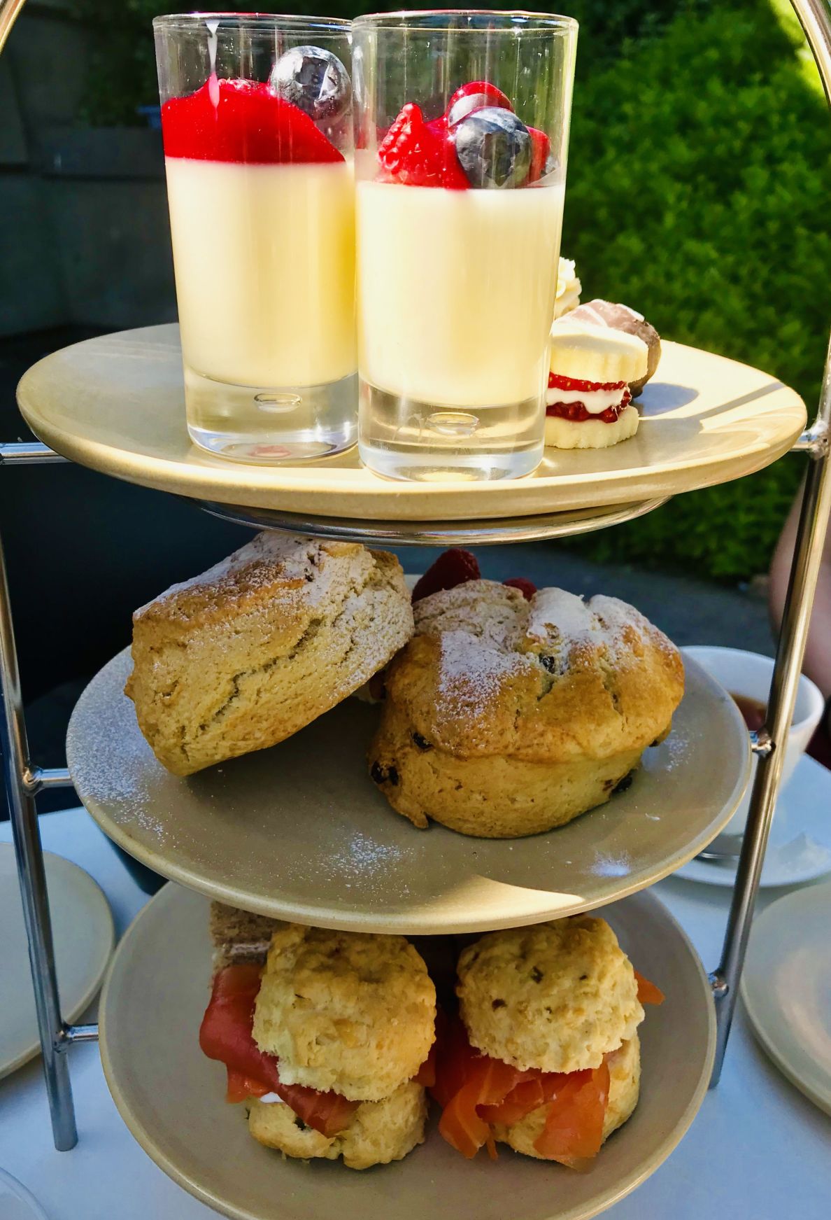 Pinkies up... A trio of tea parties | Features | yoursun.com