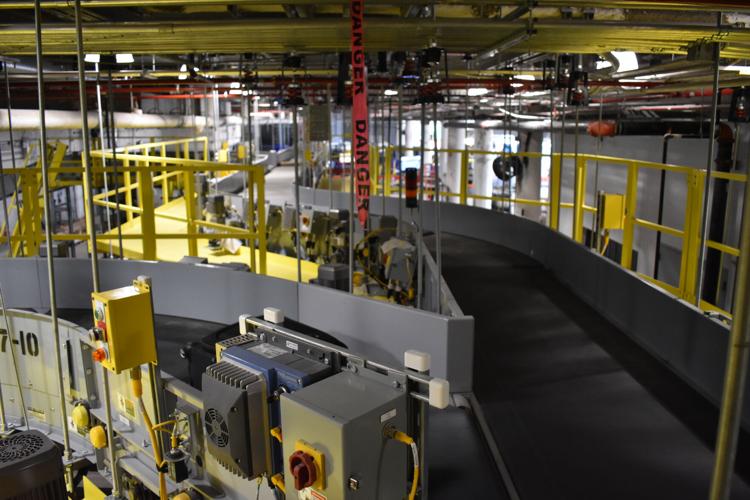 SRQ reveals $50 million automated baggage claim system | News | yoursun.com