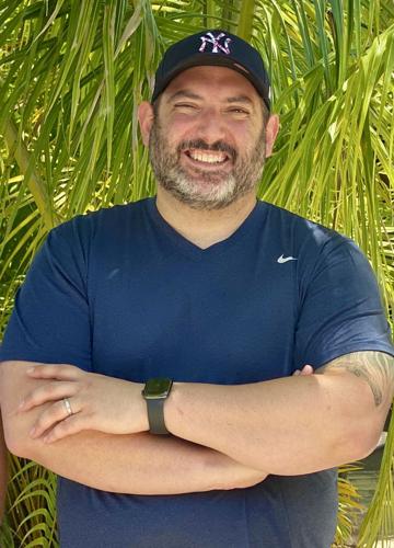 The Scene: Who's open? How can you find out? | News | yoursun.com