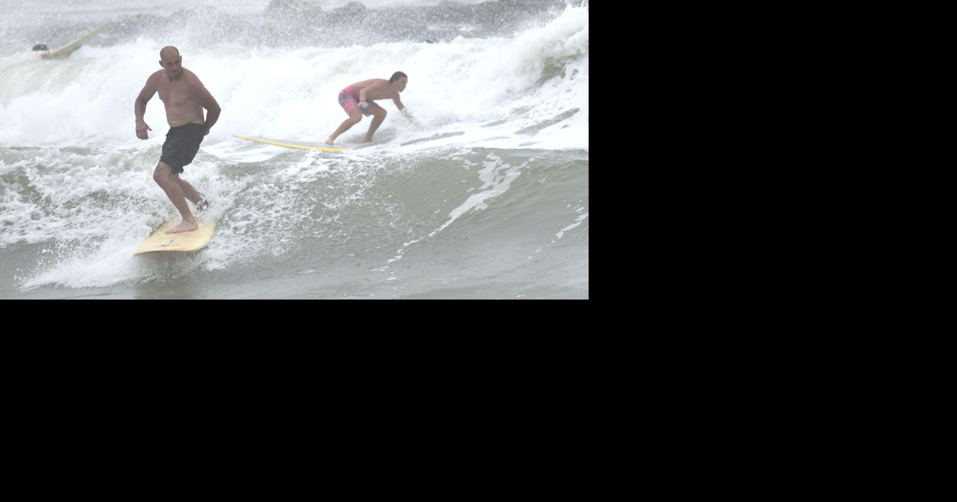 Surf city: Storm brings out boards to Casey Key | The Gondolier ...