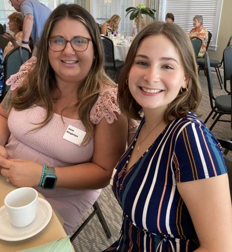 Garden Club honors students with $5,000 scholarships | News | yoursun.com