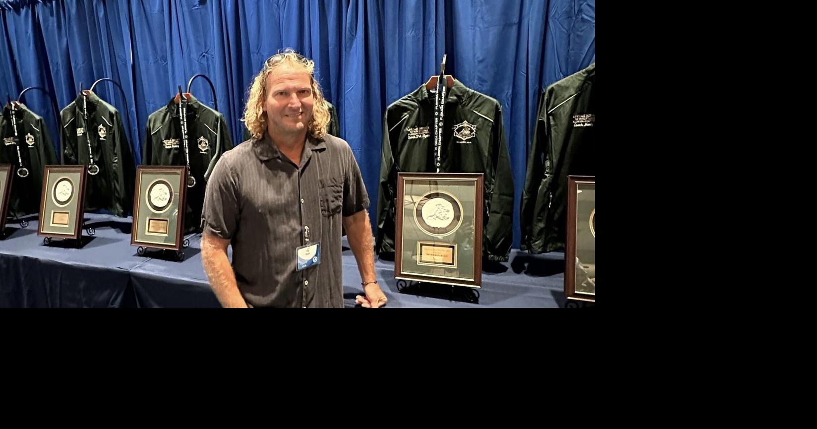 PREP WRESTLING: Venice alum, long-time coach Pat Ryan inducted into ...