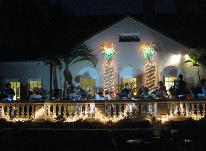 Let Selby light your holidays | Go! | yoursun.com