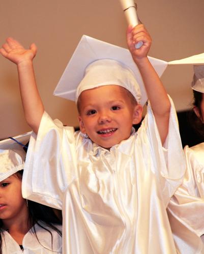 Rainbow’s End celebrates VPK graduation | News Archives | yoursun.com