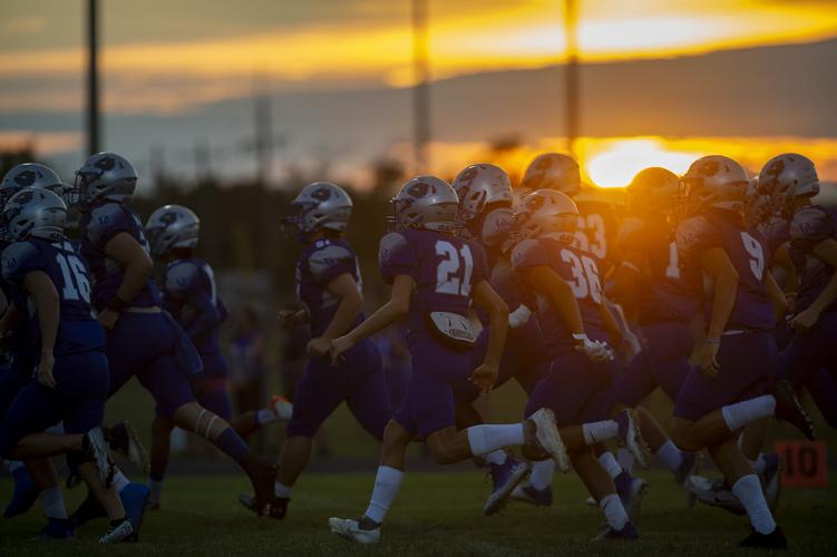 PREP FOOTBALL: DeSoto County breaks scoreless streak despite loss | Sun ...