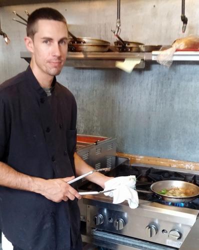 Original Vincent’s New York Style Pizza: Follow your nose to a slice of ...