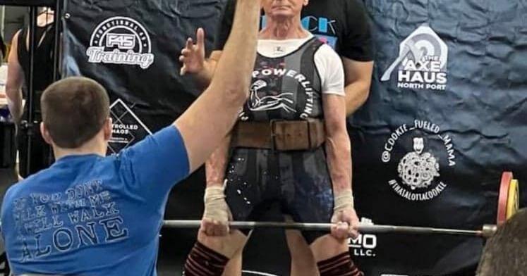 80-year-old sets deadlifting record | | yoursun.com