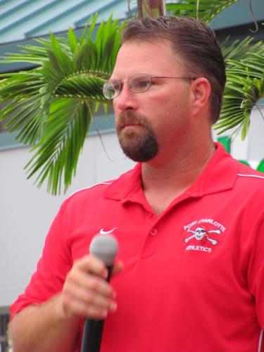 Pirates tackle new football season | News Archives | yoursun.com