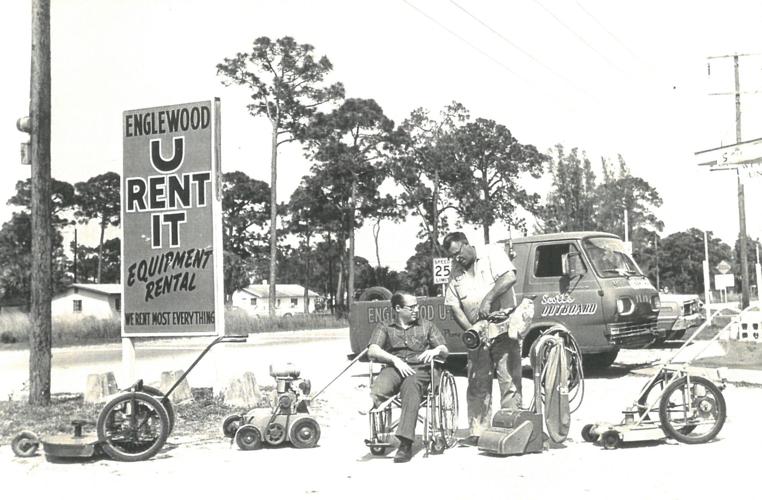 Englewood celebrates its Smoked Mullets | News | yoursun.com