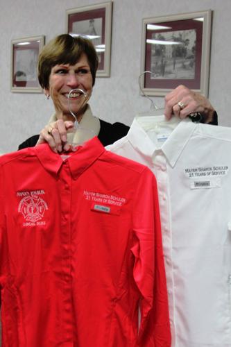 Schuler lauded for service to AP | Newsarchives | yoursun.com