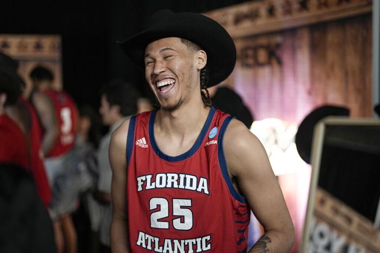 BASKETBALL: Carroll's excellent adventure | Sun Preps | yoursun.com