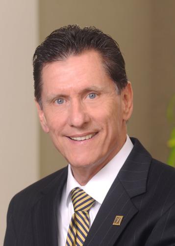 Farr attorneys receive top accolades | News Archives | yoursun.com