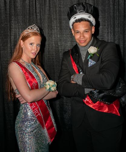 Port Charlotte High School Prom goes 'Mardi Gras' | Daily Break ...