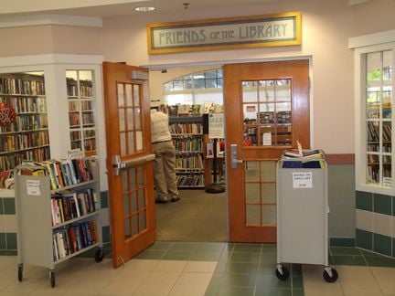 Winter Haven Library would be lost without ‘Friends’ | Newsarchives ...
