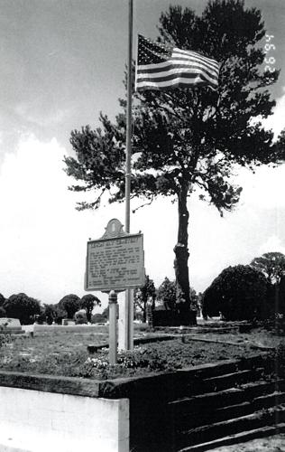 The Lemon Bay Cemetery | News Archives | yoursun.com