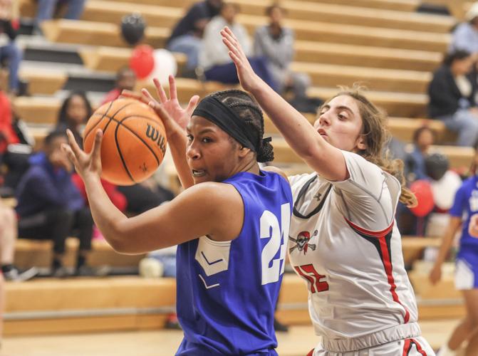 GIRLS BASKETBALL: Balance attack leads Pirates past Bulldogs | Sun ...