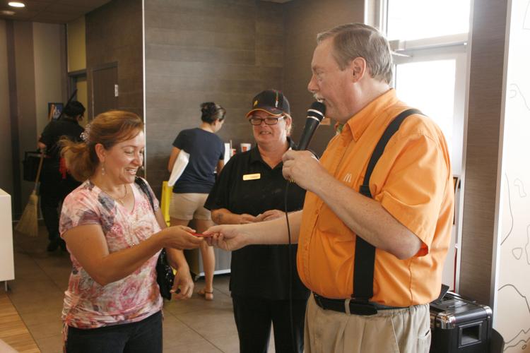 Cutting the McRibbon: McDonald’s celebrates redo with grand party ...