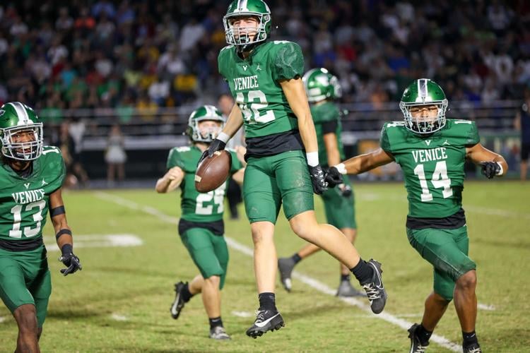 VHS football goes for state title — again | News | yoursun.com