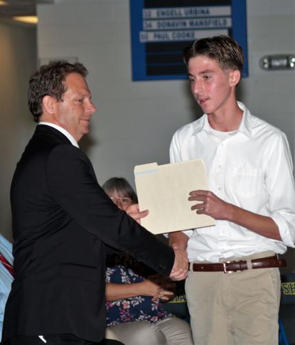 Imagine School promotes eighth-graders | News Archives | yoursun.com