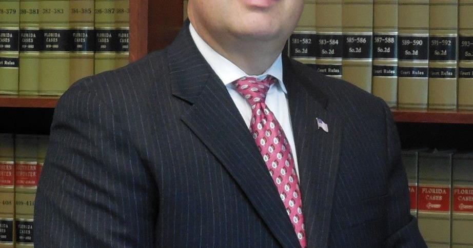 McGowan takes 20th Circuit judge seat | Local | yoursun.com