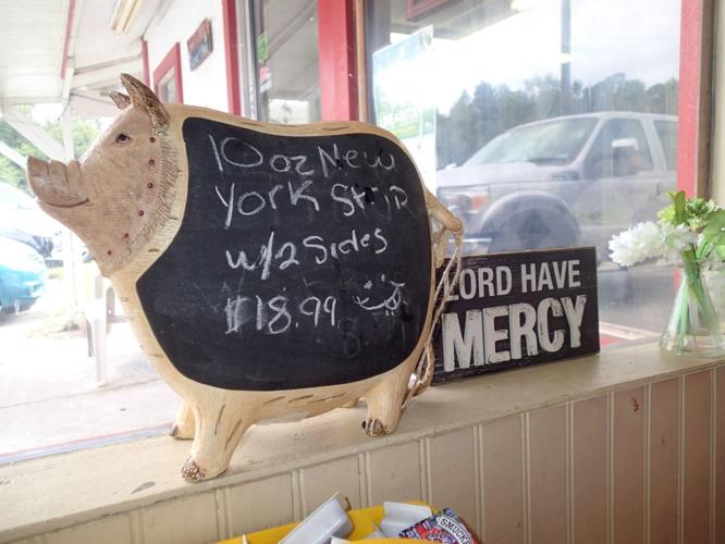 Tasty food inside the roadside shack | Newsarchives | yoursun.com