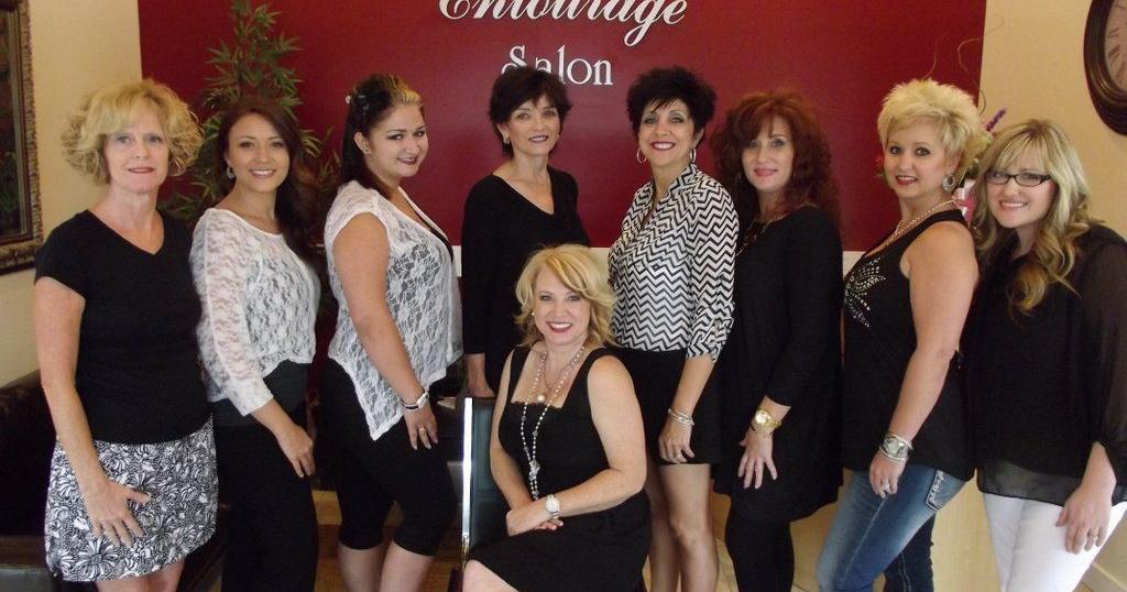 Entourage enjoys new location | Newsarchives | yoursun.com
