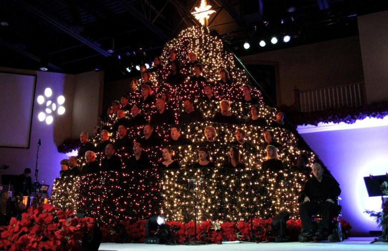 Murdock Baptist Church presents “Living Christmas Tree” | News Archives ...