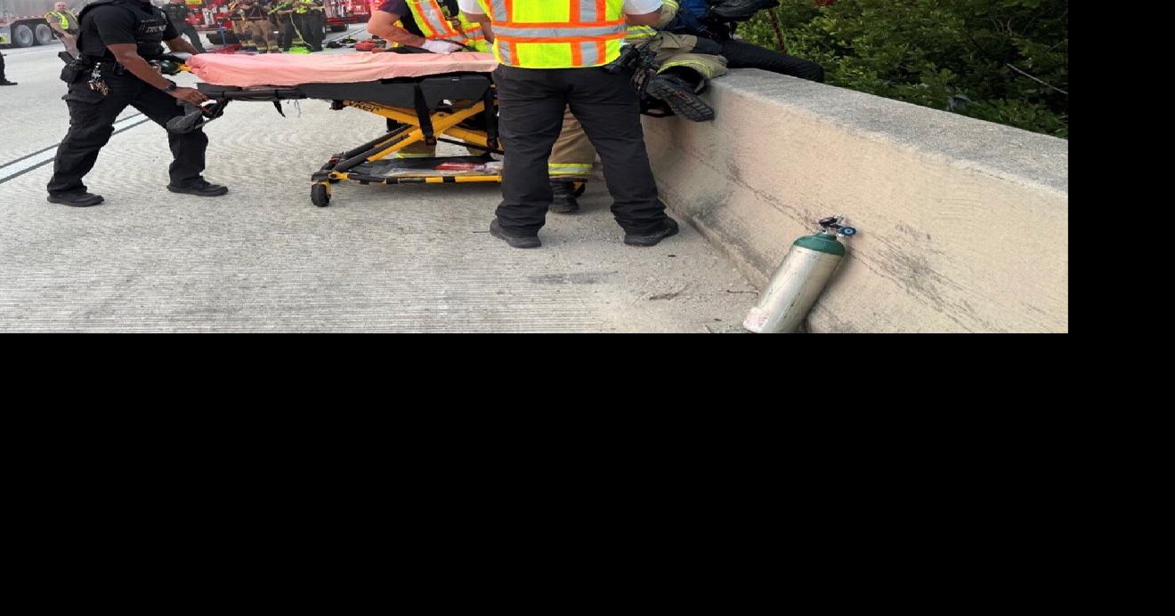 BREAKING: Man rescued after crash, falls off Peace River bridge | News ...