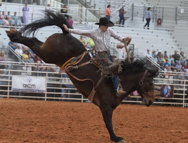 Arcadia All-Florida Championship Rodeo riding in | Go! | yoursun.com