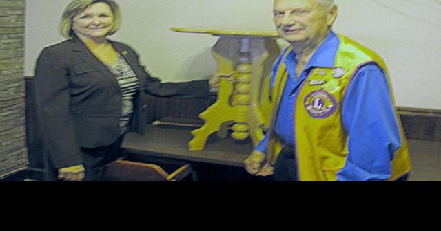 Susan Benton speaks to Sebring Lions Breakfast Club | Newsarchives ...