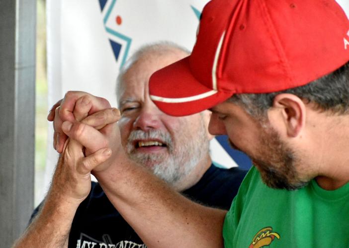 Pro eaters tackle TQ Titan Torta food challenge in Arcadia | Port ...