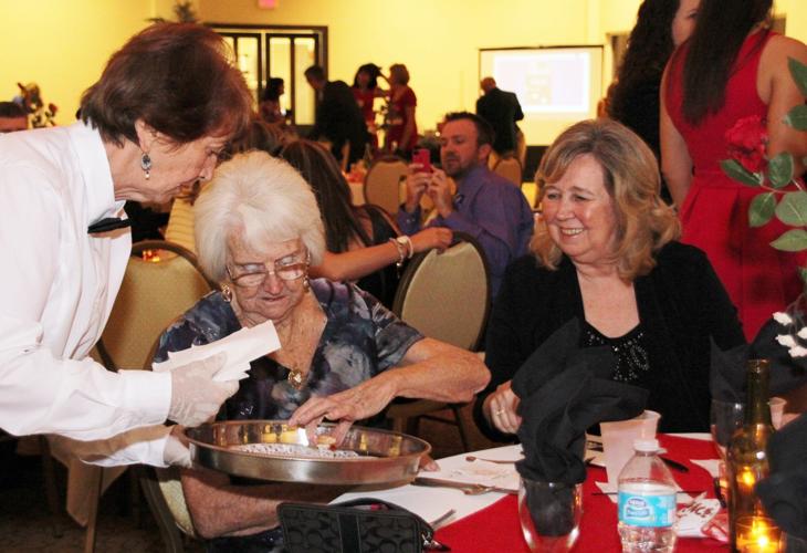 Showing heart at Cupid’s Caper | News Archives | yoursun.com