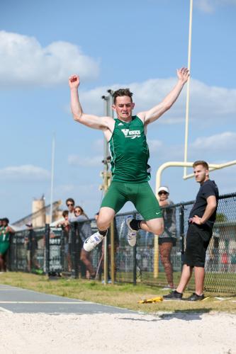 Indians track and field wins Venice Relays | Area Preps | yoursun.com