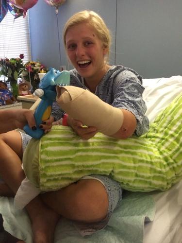 Student in high spirits after losing hand | News Archives | yoursun.com
