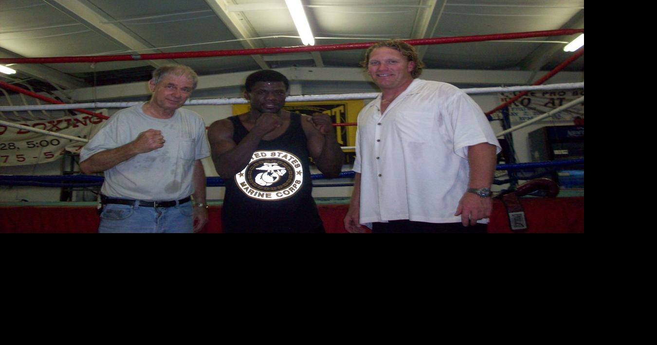 Former Bucs’ linebacker Brady brings boxing back to Charlotte County ...