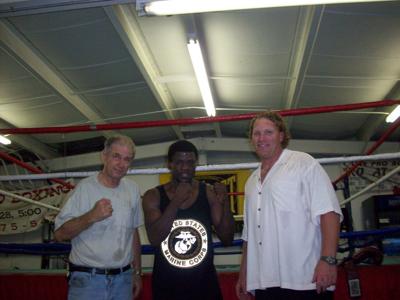 Former Bucs’ linebacker Brady brings boxing back to Charlotte County ...