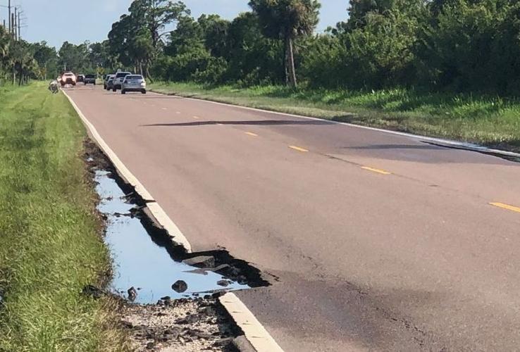 ROAD FAIL: A chunk of River Road | News | yoursun.com