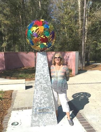 Fine and fun paintings and sculptures by Debbie Marucci | Go! | yoursun.com