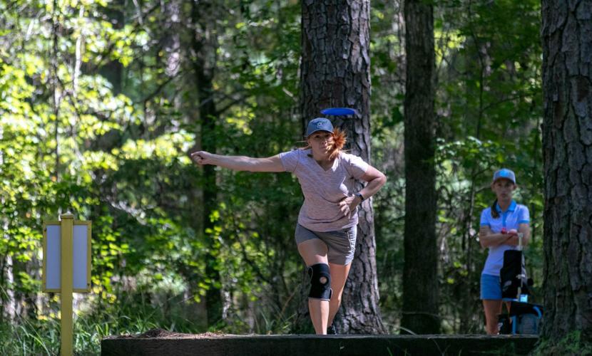 Disc players teeing up in Englewood | The Daily Sun | yoursun.com