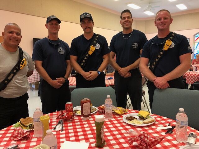 Church feeds first-responders with 'Burgers for Badges' | Multimedia ...