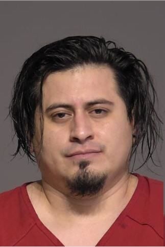 Albert Perez | Bajo El Sol | yumasun.com